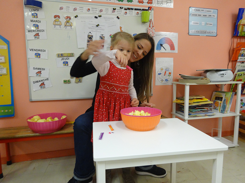 Atelier « compote de pommes » avec les Petits-Moyens ! | Ecole ...