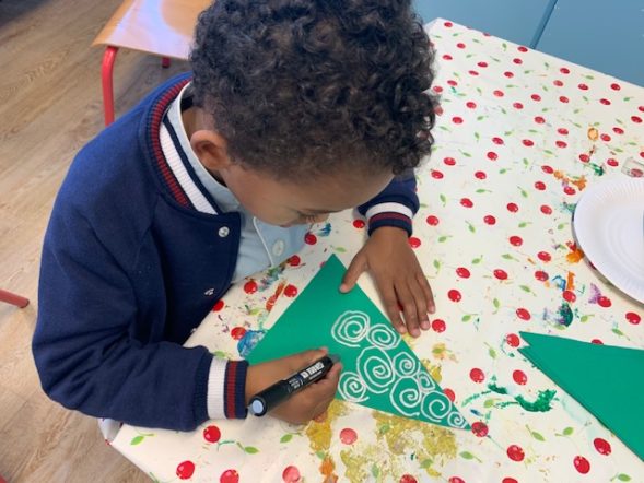 Arts plastiques sur le thème de Noël en Grande Section | Ecole Saint ...